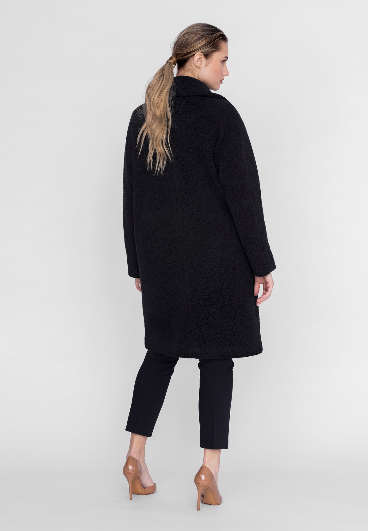 Women's elevated style – CALISS